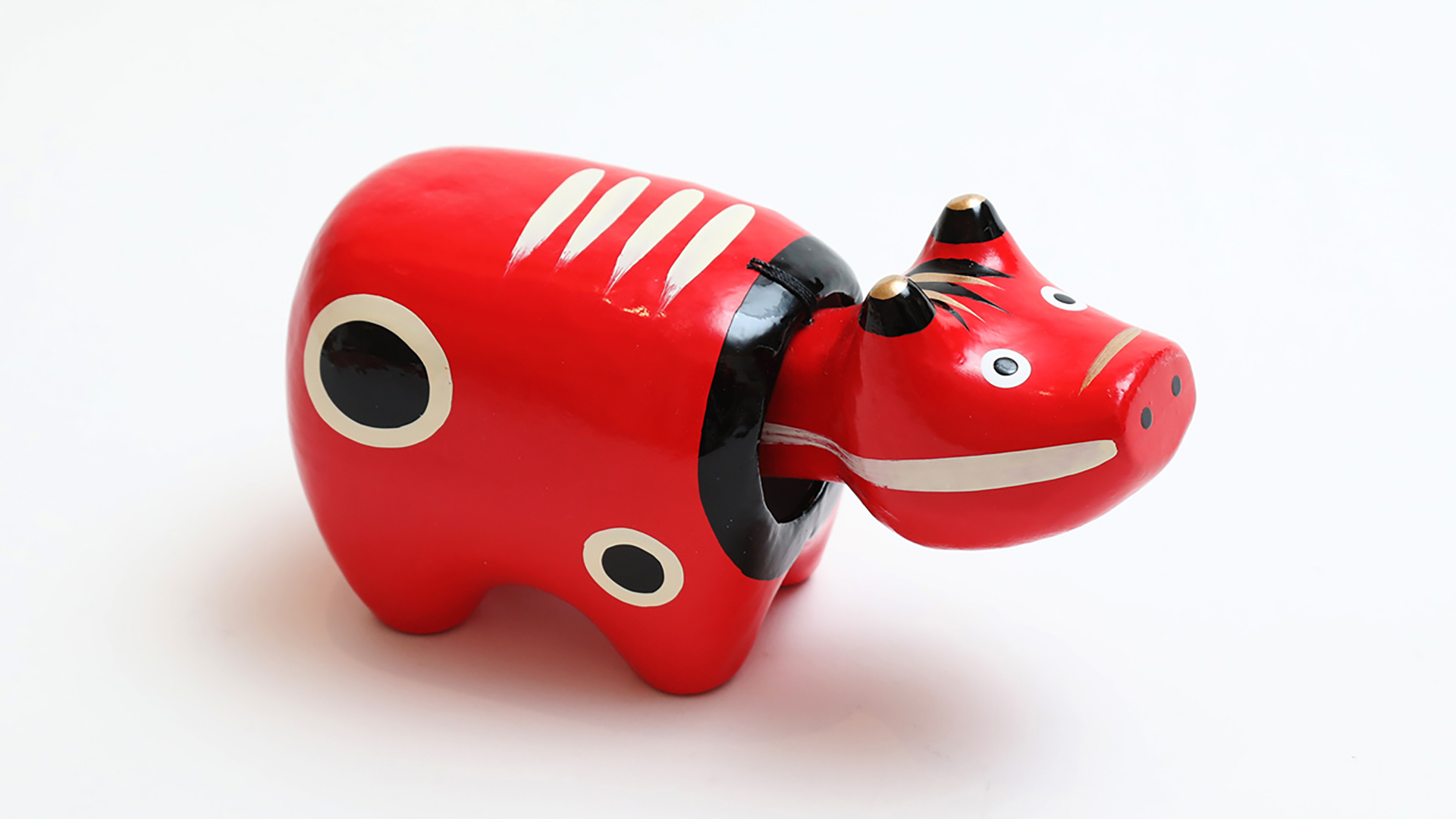 Akabeko Cow - Japanese Folk Toy – Japan House London